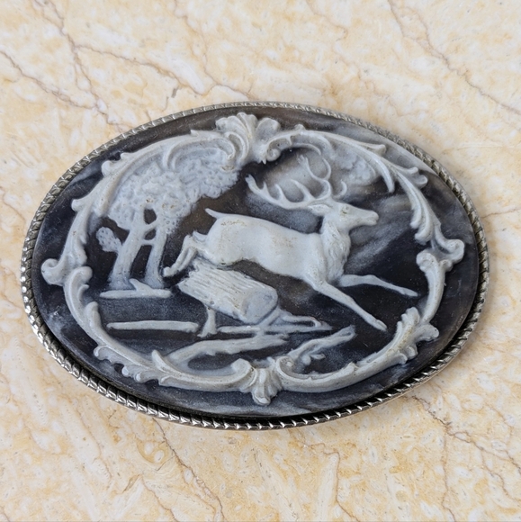 Vintage America | Accessories | Vintage Genuine Carved Incolay Stone ...